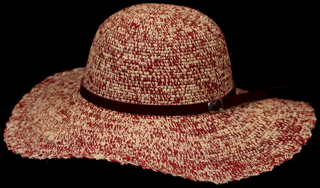Genuine Handmade Cuenca Grade 4 Pava Hat