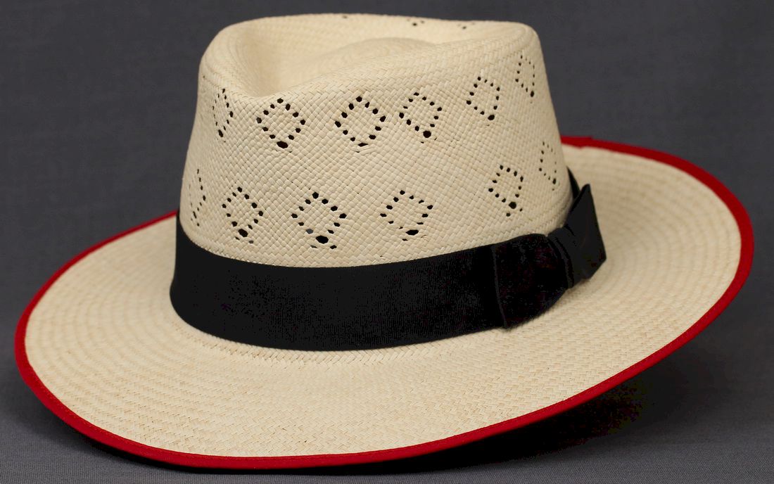 Genuine Handmade Montecristi Sub Fino Plantation Hat